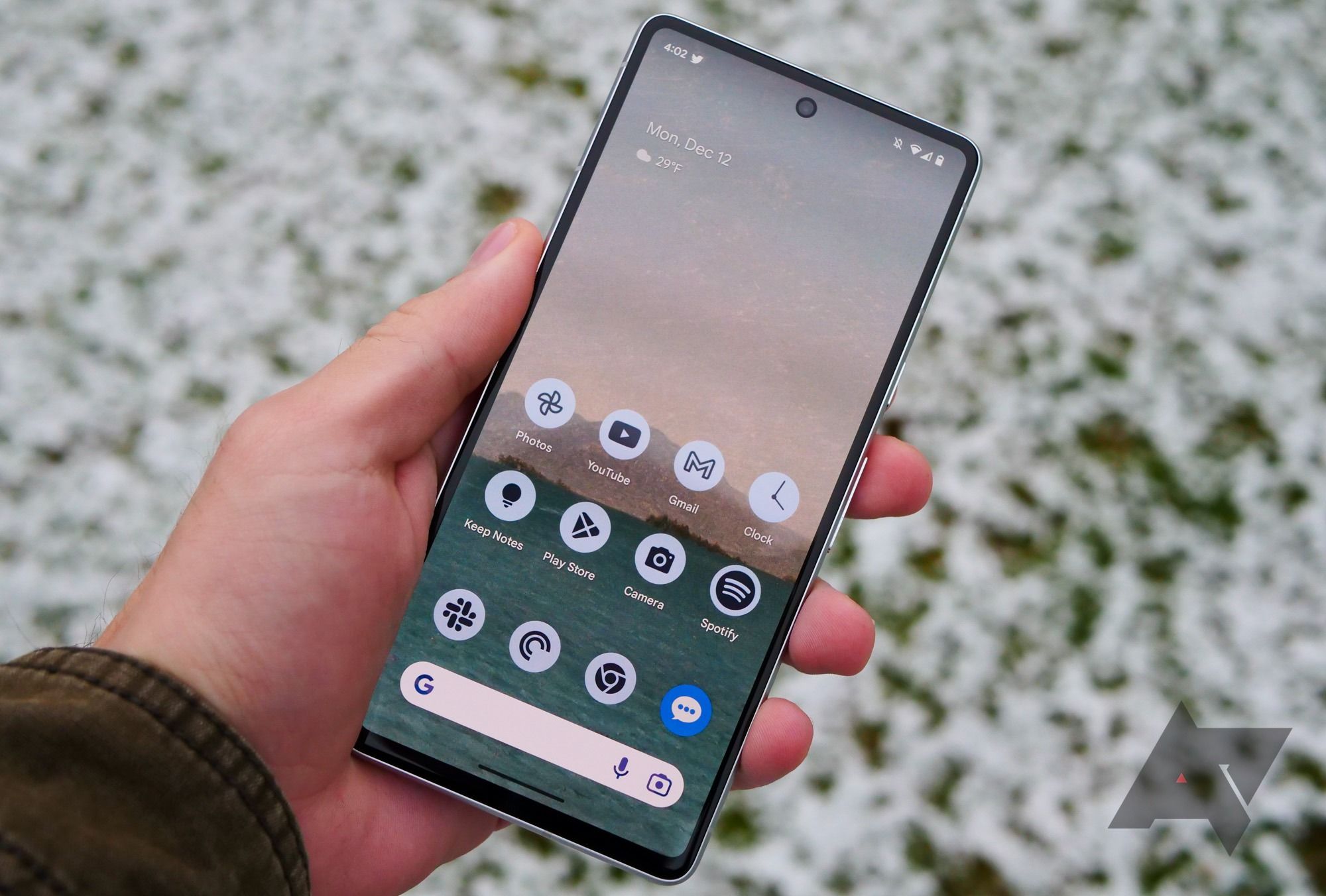 Android 13 QPR2 Beta 1 is available now, just a week after December's Pixel Feature Drop ...